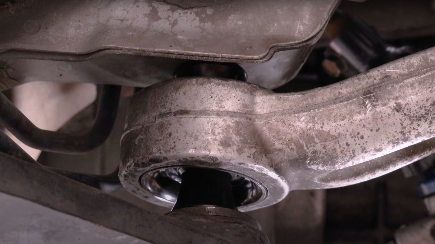 Z33 350z/V35 フロントコンプレッションロッド ピロ アップグレード (ペア)